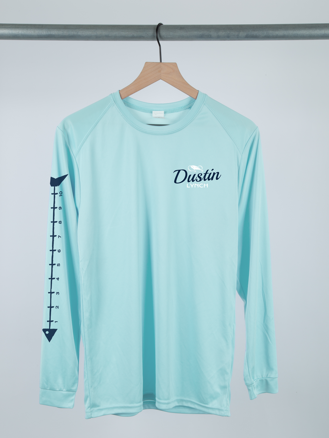 Dustin Lynch Store
